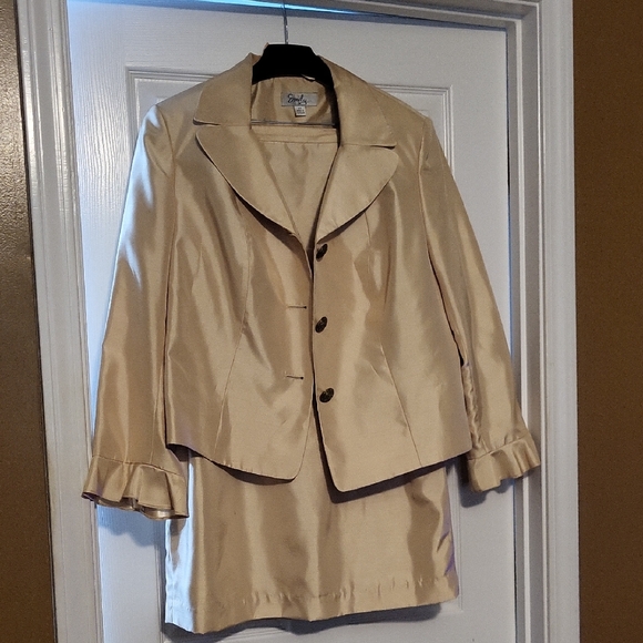 Emily Rose | Jackets & Coats | Emily Elegant Gold Womens Jacket And ...